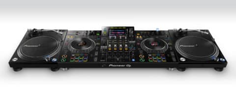 Pioneer DJ XDJ-XZ vs XDJ-RX3 - All-In-One DJ Equipment Comparison