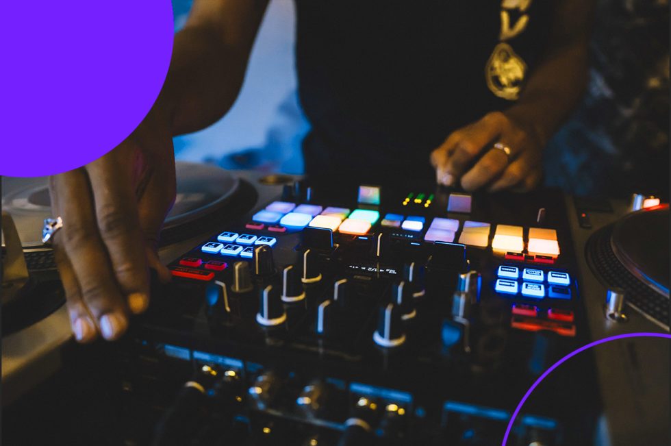 3 Things You Need to Know About DJs - We Are Crossfader