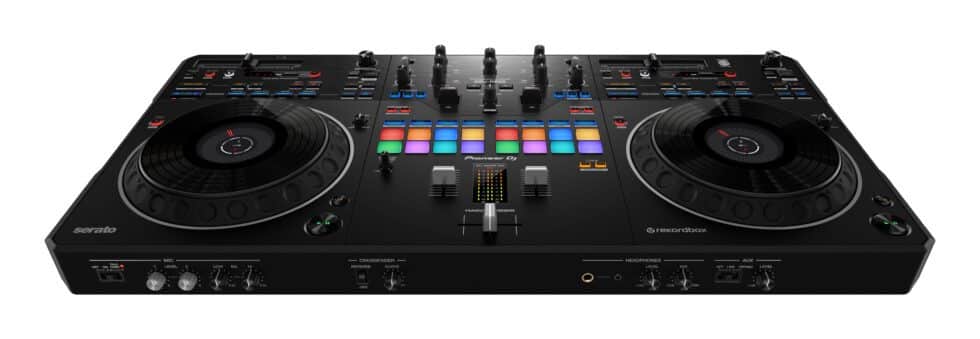 DDJ vs CDJ vs XDJ: The Ultimate Guide - We Are Crossfader