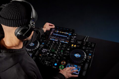 DDJ vs CDJ vs XDJ: The Ultimate Guide - We Are Crossfader