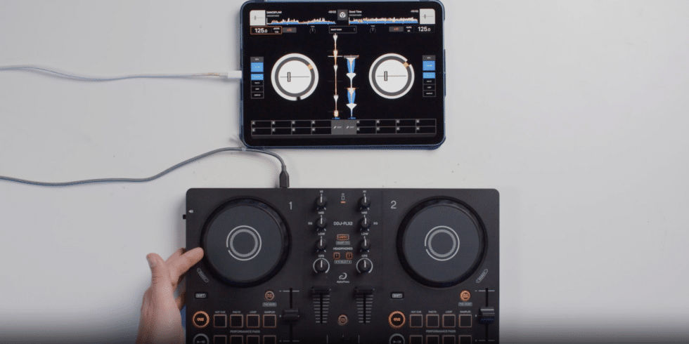 AlphaTheta DDJ-FLX2 Review - We Are Crossfader