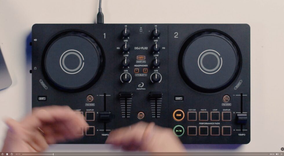 DDJ-FLX2 DJ Course - We Are Crossfader